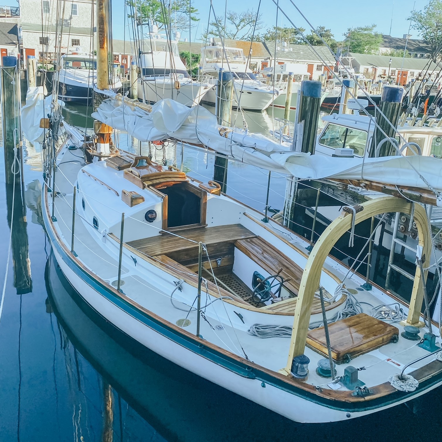 A Day on Nantucket Island: Photo Diary - Meshko Moments