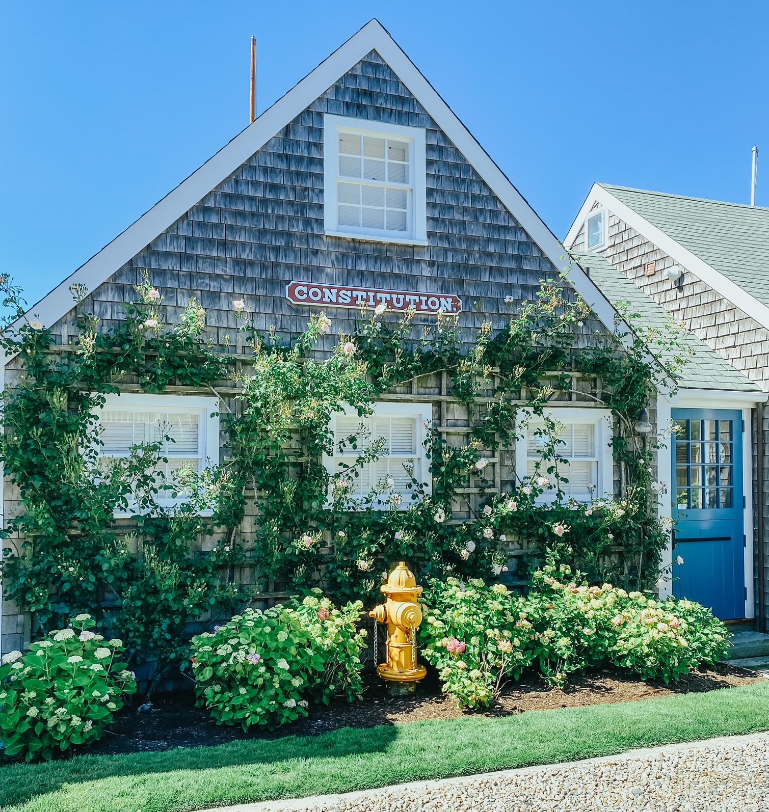 A Day on Nantucket Island: Photo Diary - Meshko Moments